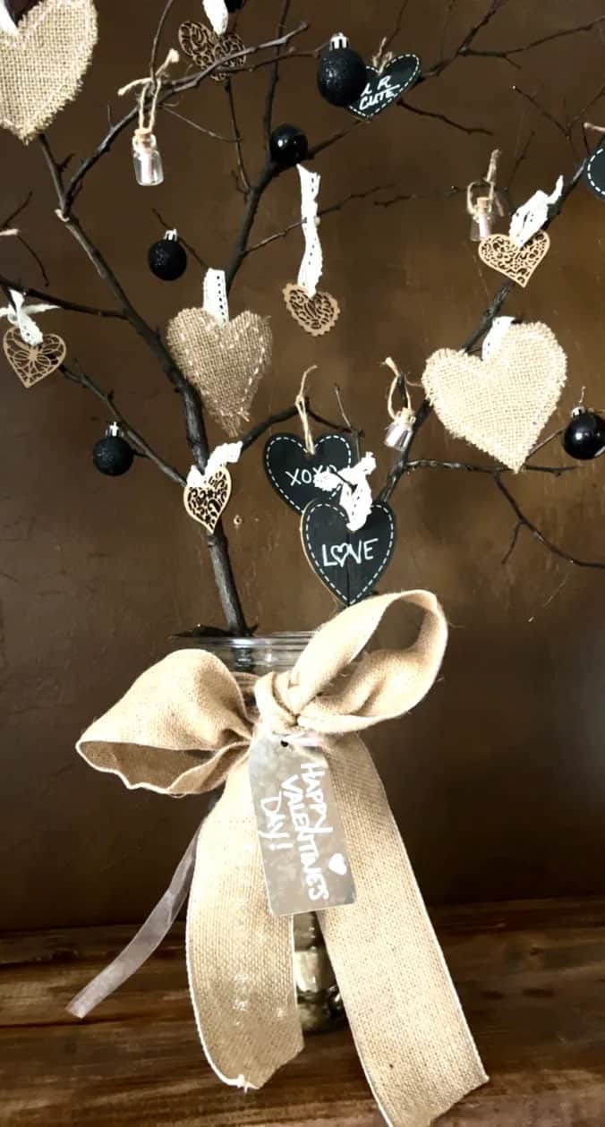 30 Simple Valentine Decorations Ideas - Songbird