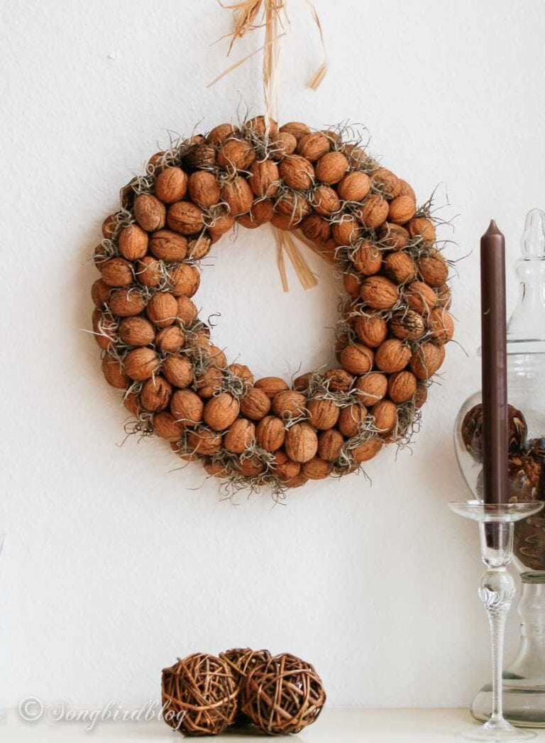 How to Make a Walnut Wreath (for free) - Songbird