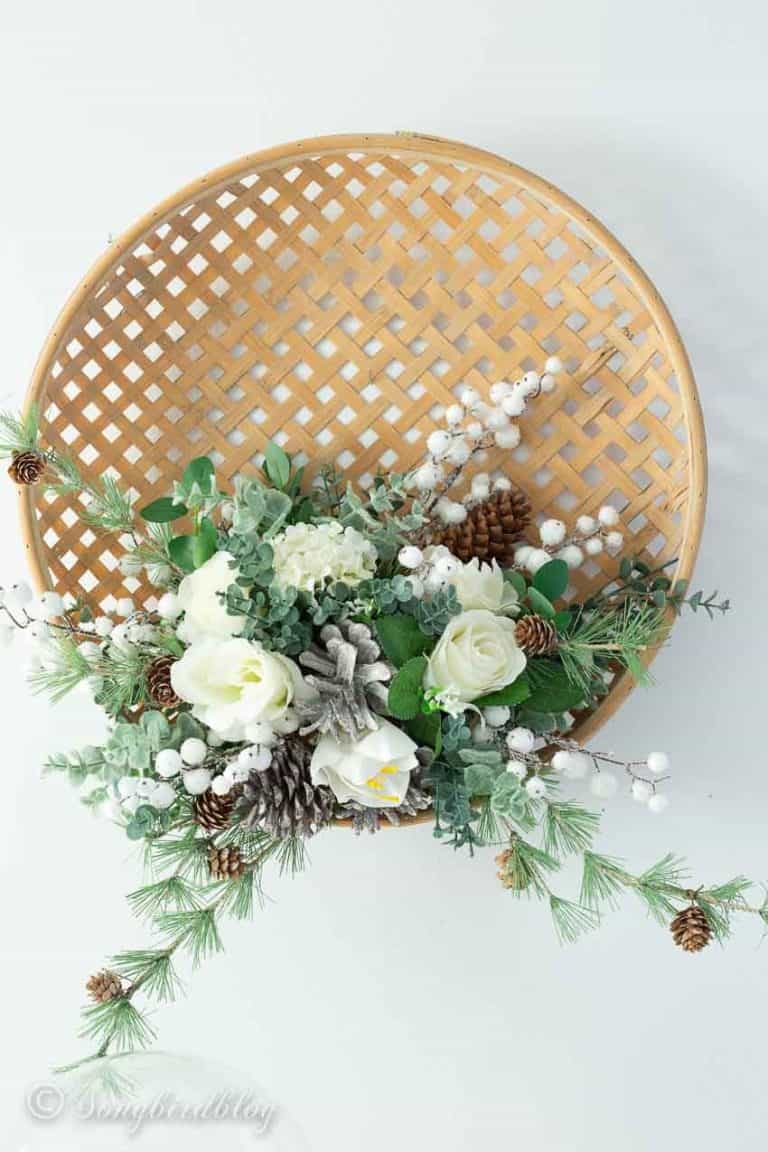 DIY winter floral arrangement (complete tutorial) - Songbird